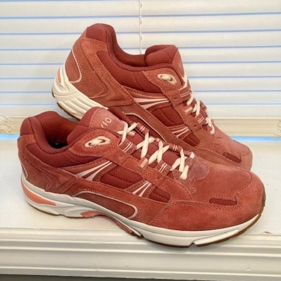 Vionic | Shoes | Vionic Walker 23 Womens Size Wide Sneaker Dusty Cedar ...